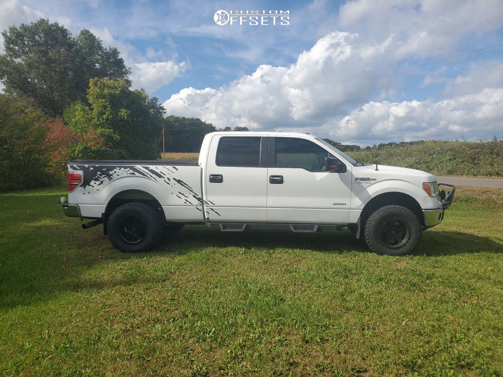 2014 Ford F-150 with 18x10 -15 V-Rock Raid and 33/12.5R18 Predator New ...