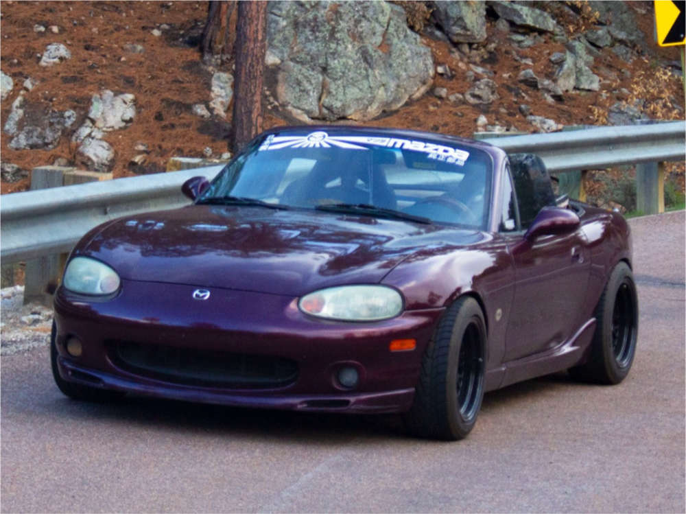 2000 Mazda Miata with 15x8 0 Circuit Performance CP28 and 205/45R15 ...