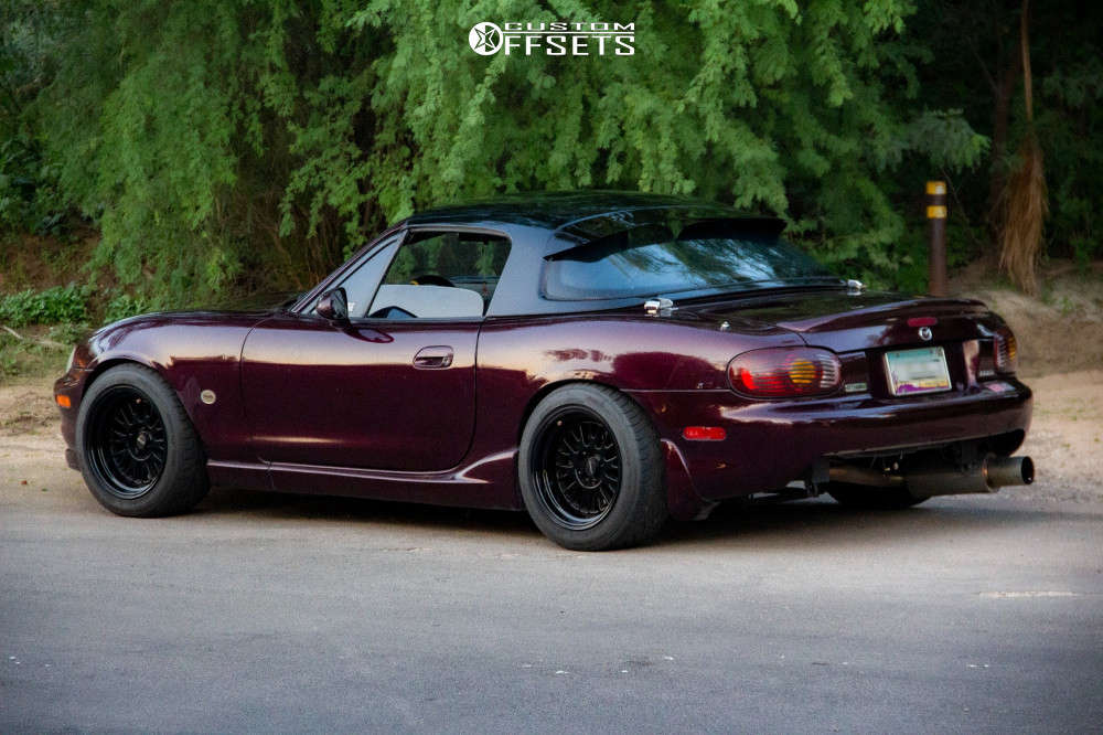 2000 Mazda Miata with 15x8 0 Circuit Performance CP28 and 205/45R15 ...