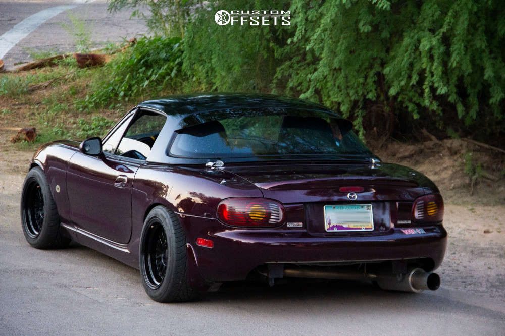 2000 Mazda Miata with 15x8 0 Circuit Performance CP28 and 205/45R15 ...