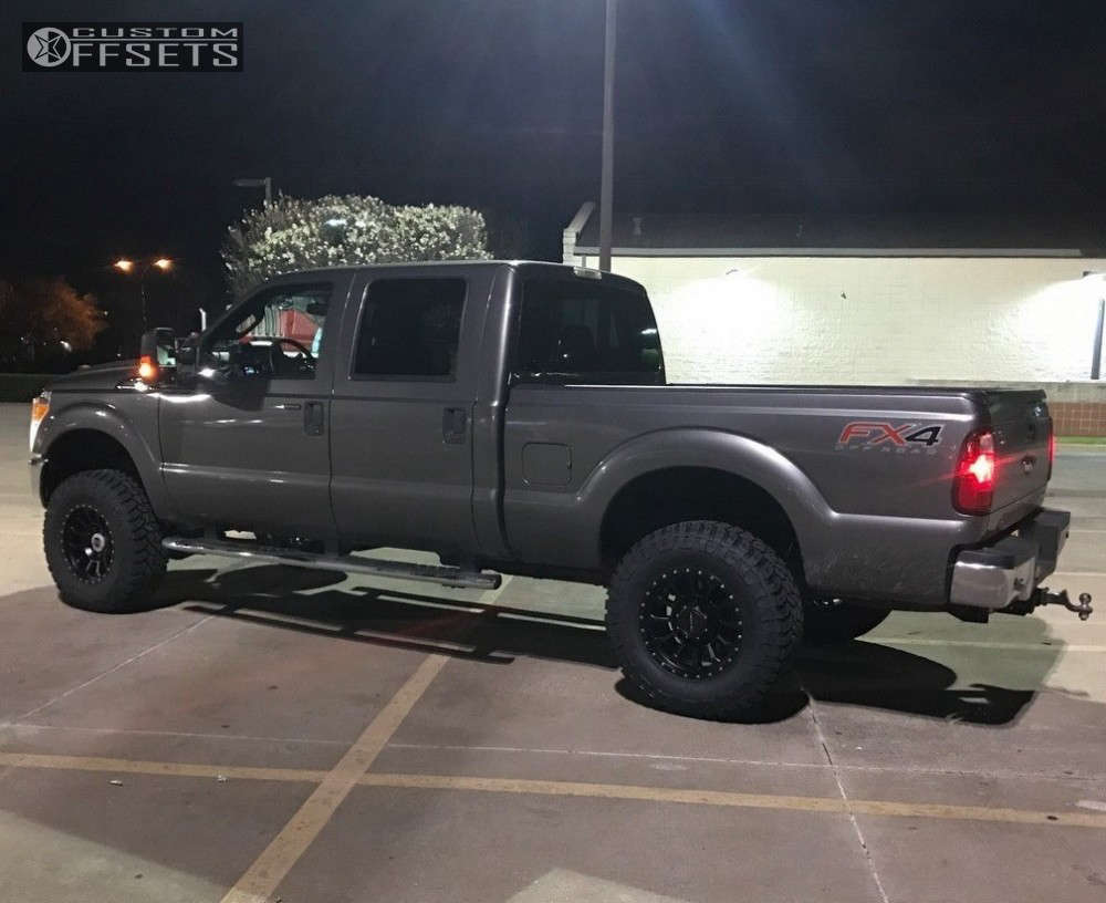 2014 Ford F-250 Super Duty with 18x9 0 Pro Comp Series 34 and 35/12 ...