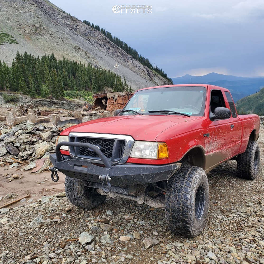 2004 Ford Ranger with 15x10 -44 Pro Comp 51 and 33/12.5R15 Mickey ...