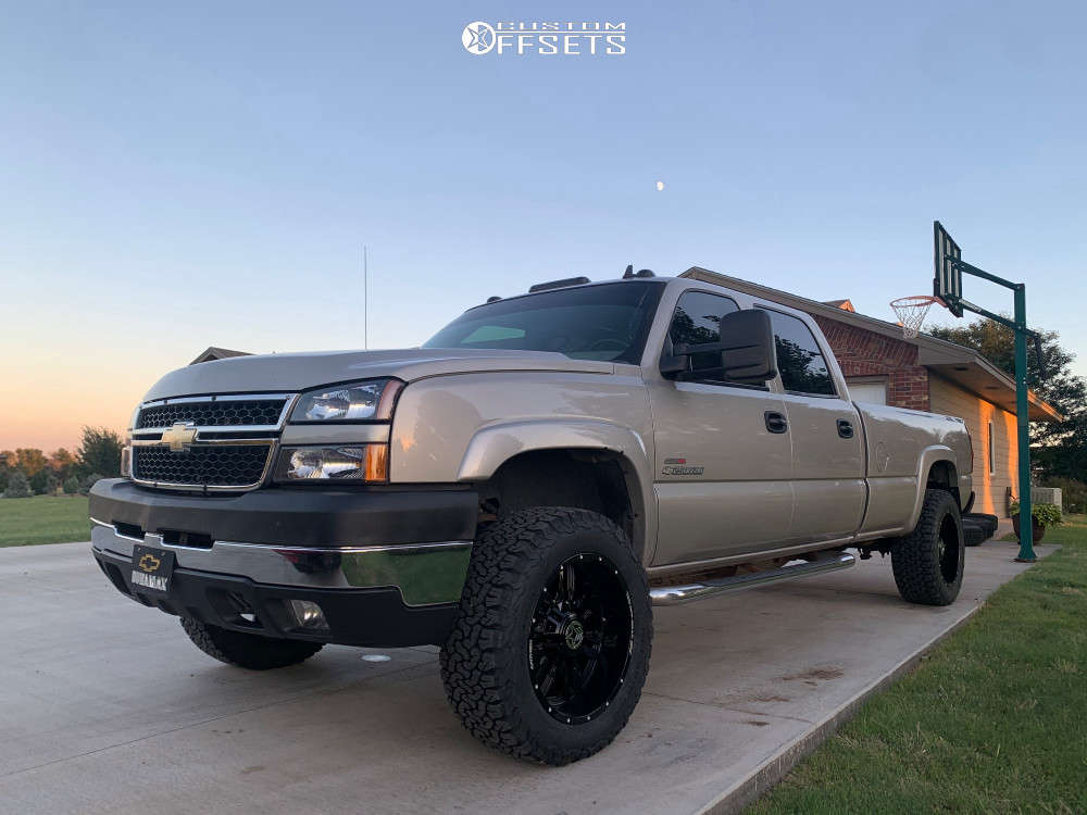 2006 Chevrolet Silverado 2500 HD with 20x10 -24 Anthem Off-Road ...