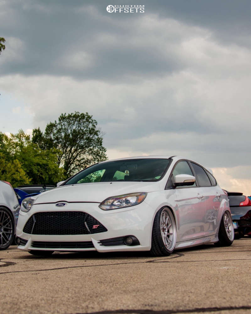 2013 Ford Focus with 18x9.5 22 Heritage Hokkaido-dir-c and 215/40R18 ...