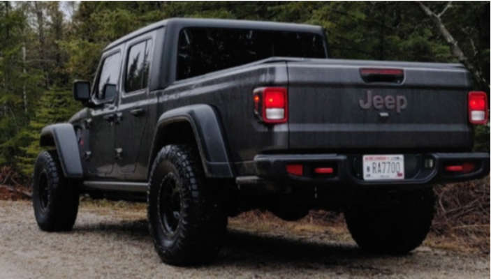 2020 Jeep Gladiator with 17x8.5 12 Method Mr305 and 35/12.5R17 Nitto ...