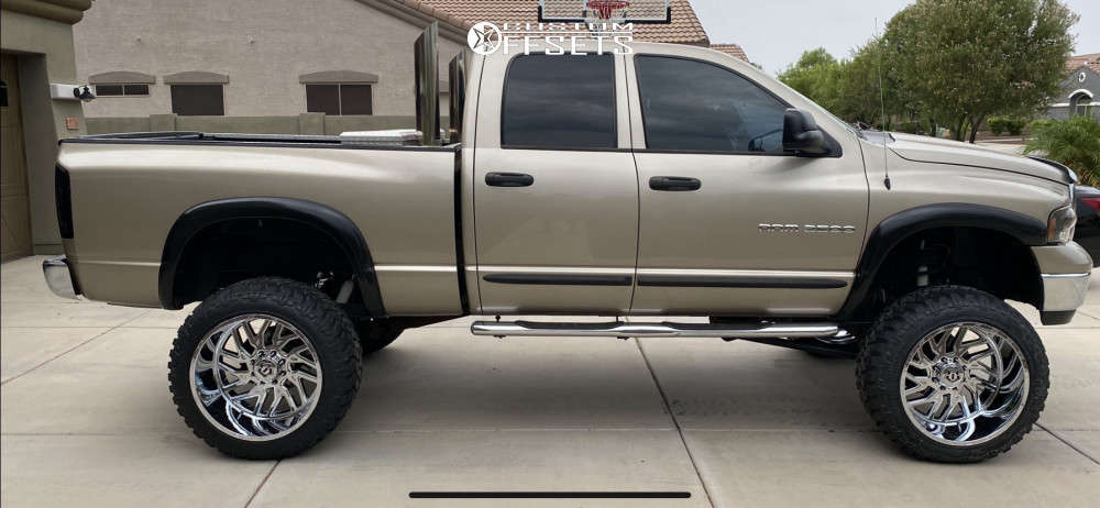 2004 Dodge Ram 2500 with 24x14 -76 TIS 544C and 37/13.5R24 Fury Offroad ...