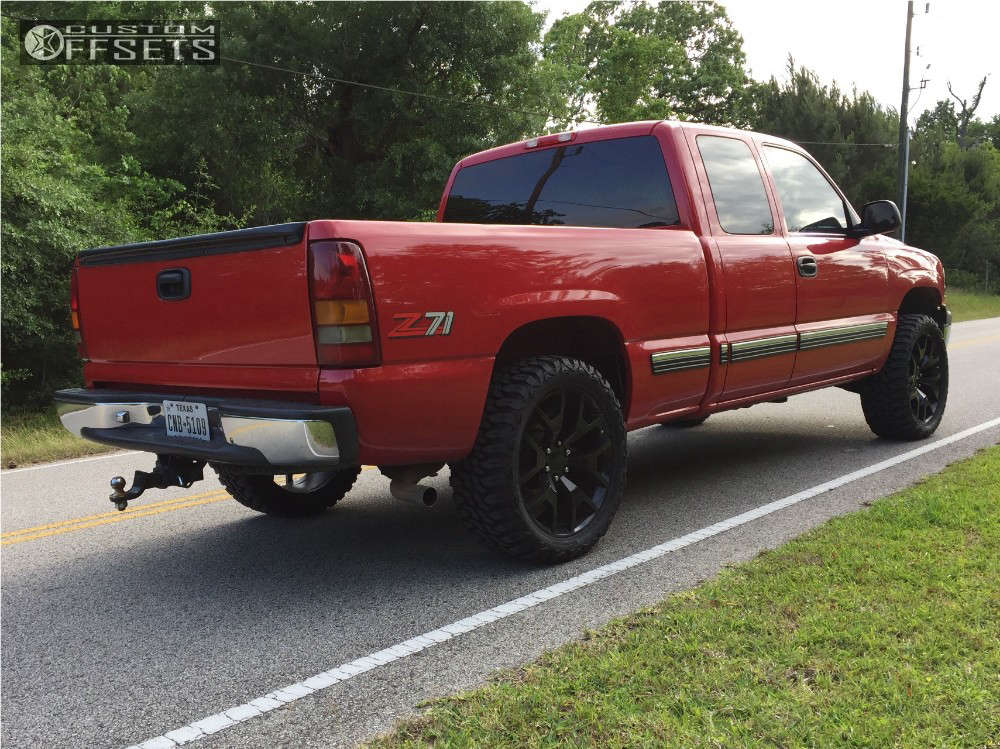 2000 Chevrolet Silverado 1500 with 22x9 28 OE Performance 169 and 33/12 ...