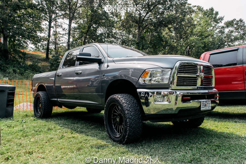 2012 Ram 2500 with 22x10 -25 ARKON OFF-ROAD Caesar and 35/12.5R22 Venom ...