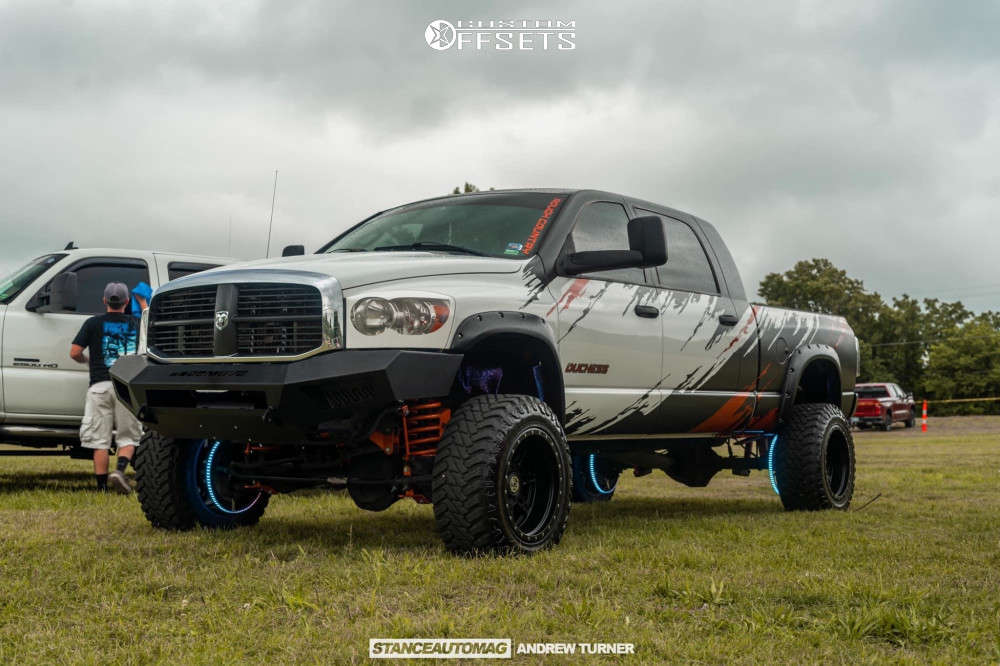 2007 Dodge Ram 2500 with 20x12 -44 Anthem Off-Road Rogue and 35/12.5R20 ...