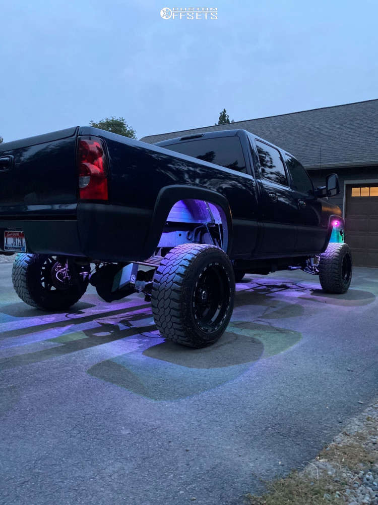2006 Chevrolet Silverado 2500 HD with 20x12 -44 TIS 552B and 295/65R20 Pro Comp Xtreme Mt2 and ...