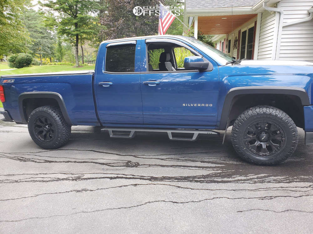 2017 Chevrolet Silverado 1500 with 18x6.5 0 Helo He878 and 29/11.5R18 ...
