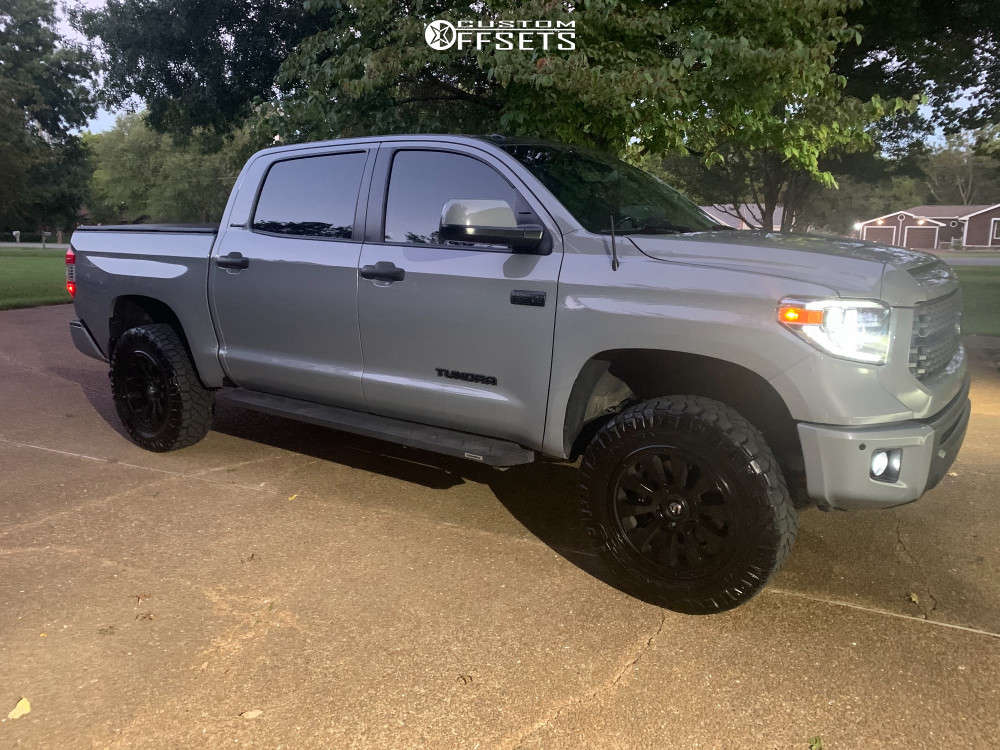 2019 Toyota Tundra with 20x9 -1 Fuel Tactic and 35/12.5R20 Nitto Ridge ...