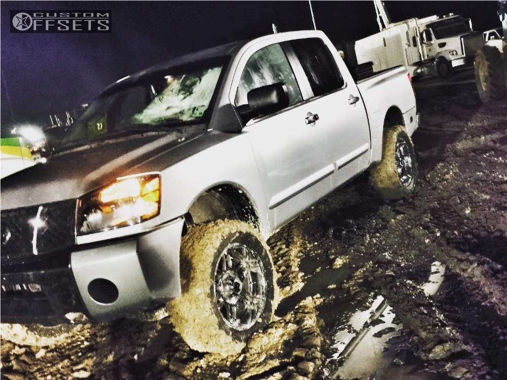 2007 Nissan Titan with 20x9 -12 XD Xd797 and 33/12.5R20 Suretrac Wide ...