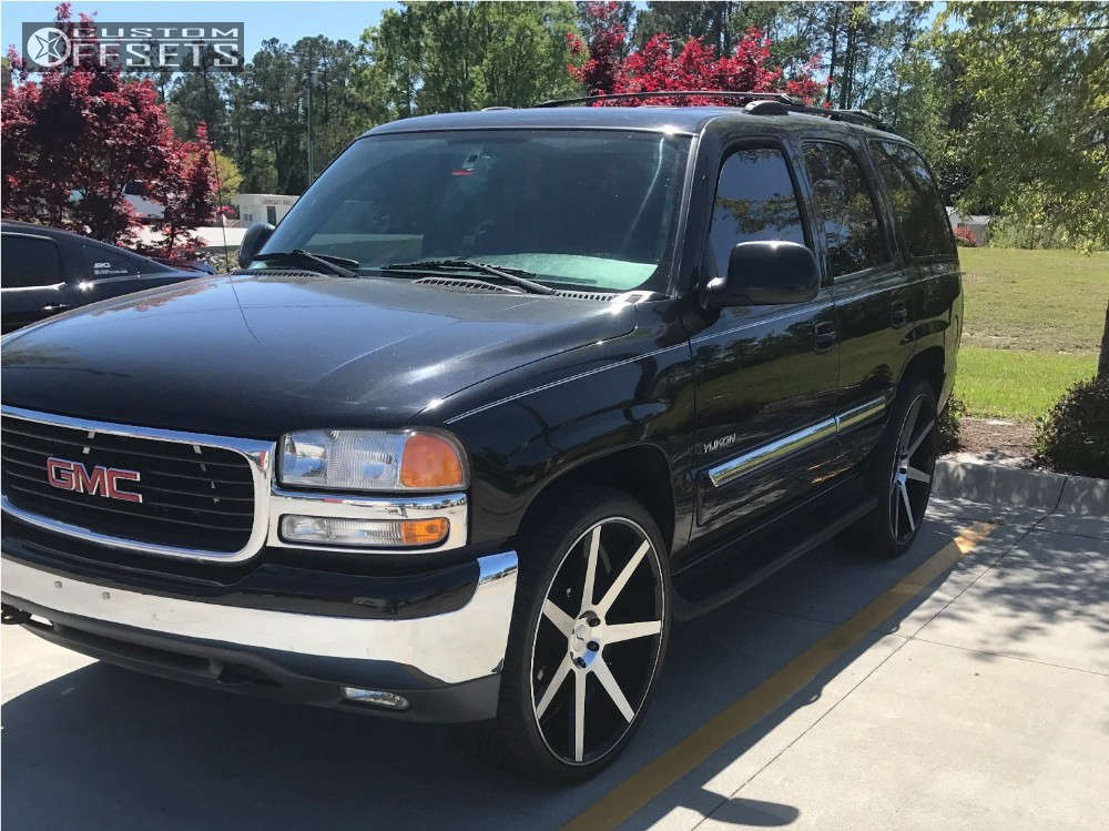 2004 GMC Yukon with 26x10 25 Status Journey and 305/30R26 Ohtsu ST5000 ...