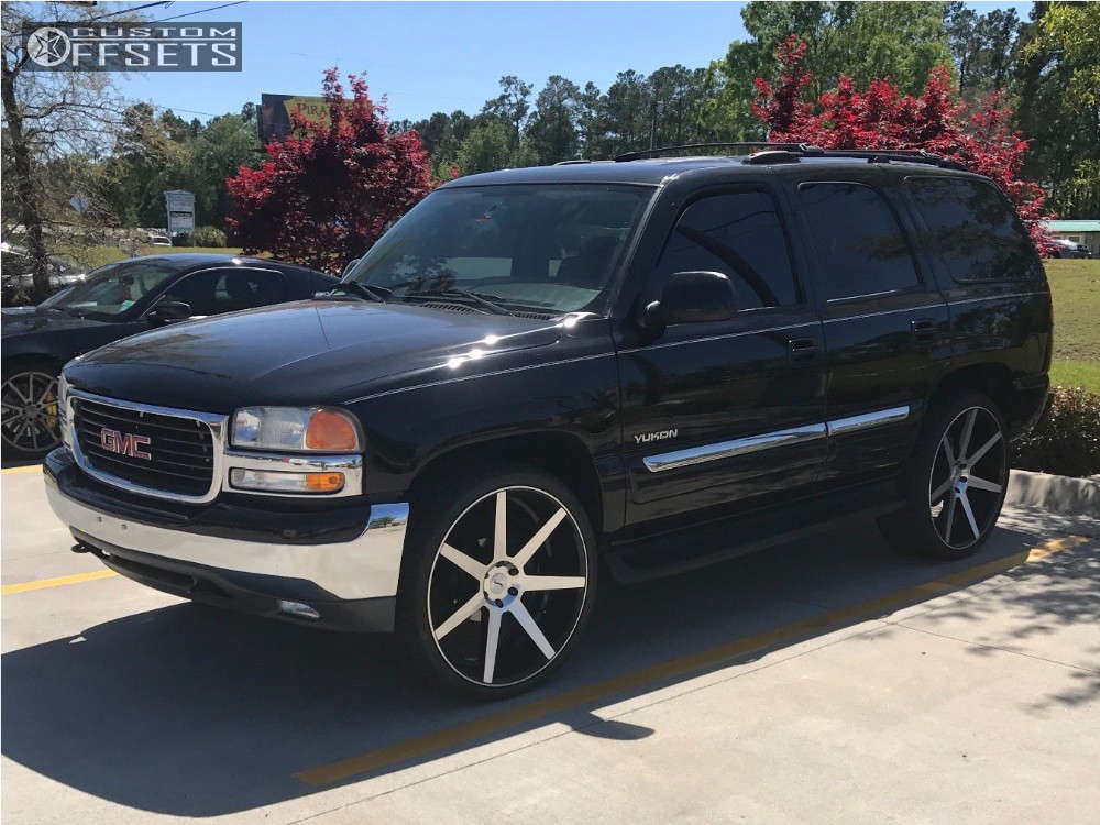 2004 GMC Yukon with 26x10 25 Status Journey and 305/30R26 Ohtsu ST5000 ...