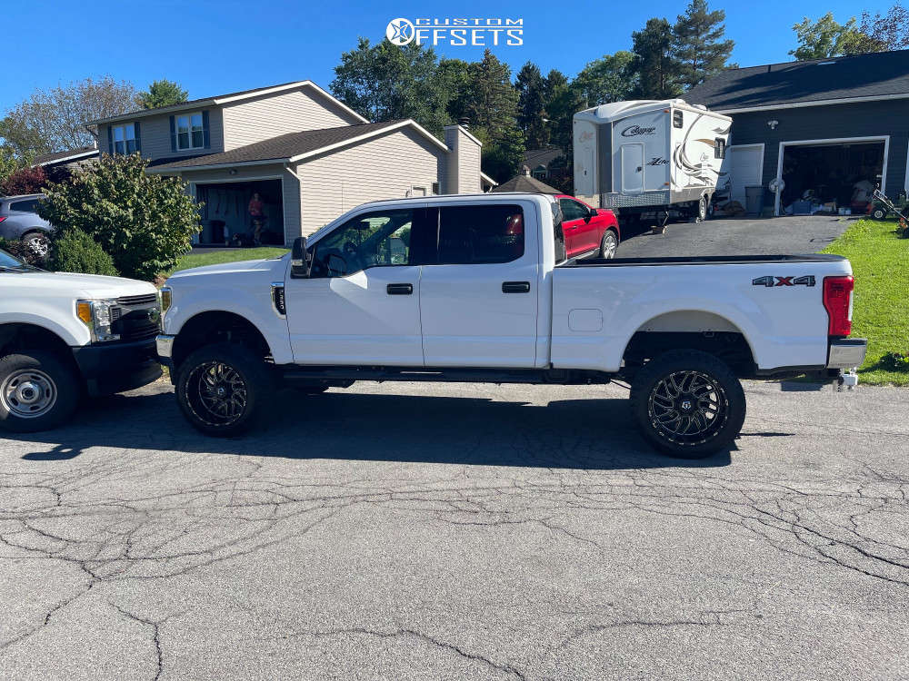 2018 Ford F-350 Super Duty with 22x12 -44 TIS Forged 544bm and 35/12 ...