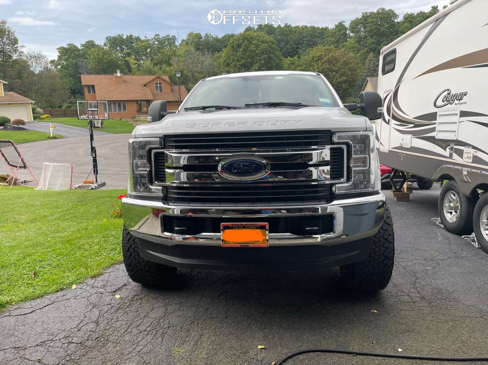 2018 Ford F-350 Super Duty with 22x12 -44 TIS Forged 544bm and 35/12 ...