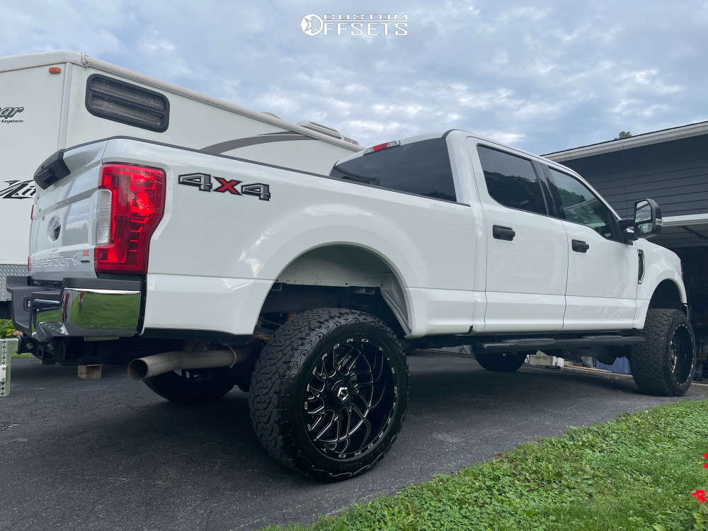2018 Ford F-350 Super Duty with 22x12 -44 TIS Forged 544bm and 35/12 ...