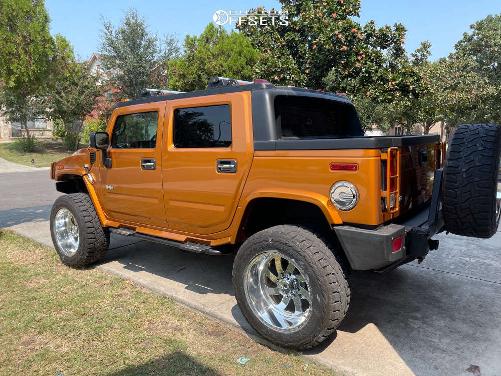 2006 HUMMER H2 with 22x12 -40 American Force Blade Ss8 and 37/13.5R22 ...