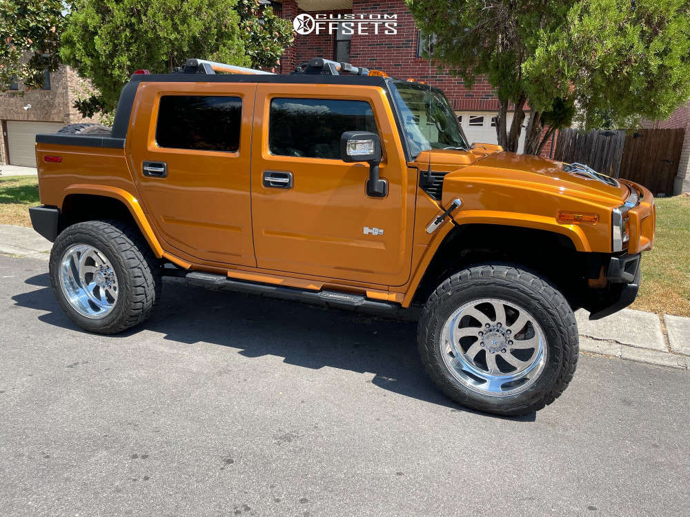 2006 HUMMER H2 with 22x12 -40 American Force Blade Ss8 and 37/13.5R22 ...