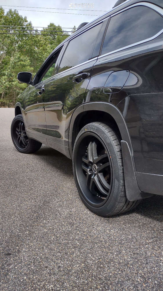 2018 Toyota Highlander with 22x10.5 25 Milanni Kapri and 265/40R22 ...