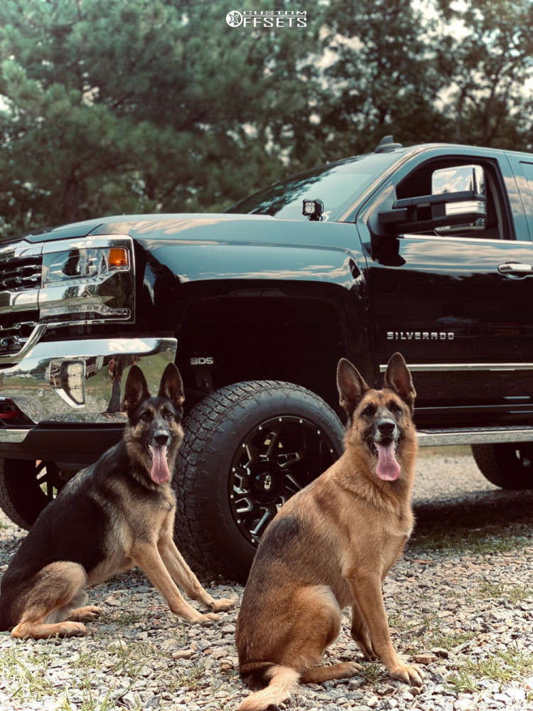 2018 Chevrolet Silverado 1500 with 22x14 -76 Vision Spyder and 33/12 ...