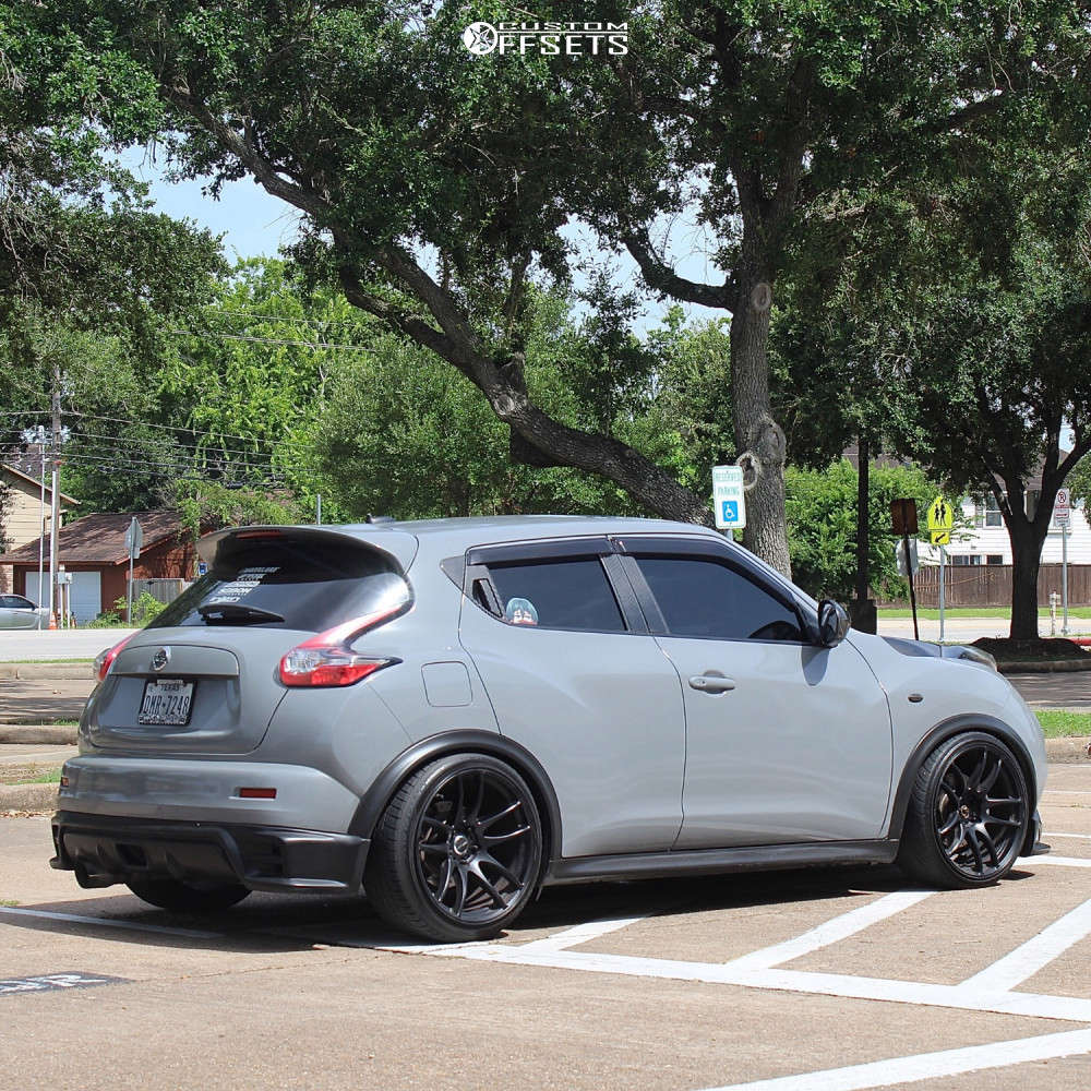 2014 Nissan Juke with 19x9.5 25 Work Cr Kai and 235/35R19 Venom Power ...