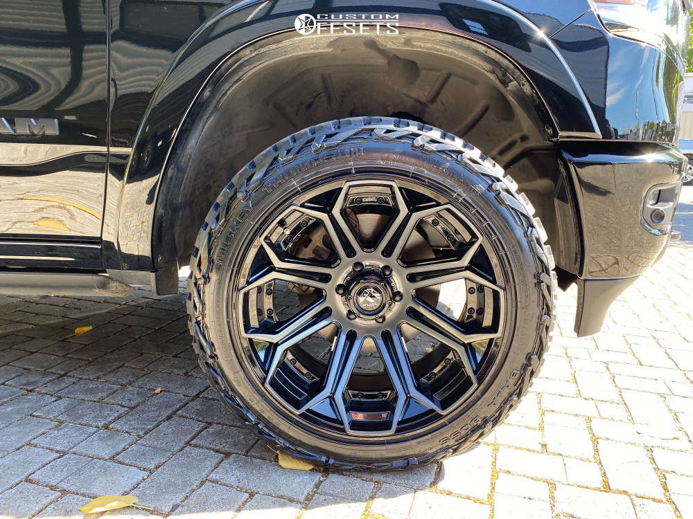 2019 Ram 1500 with 22x12 -44 Fuel Siege and 33/12.5R22 Mickey Thompson ...
