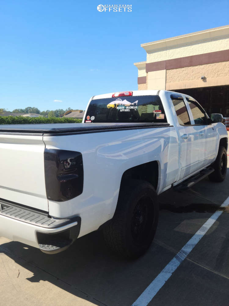 2018 Chevrolet Silverado 1500 with 20x9 -12 Panther Offroad 580 and 33/ ...