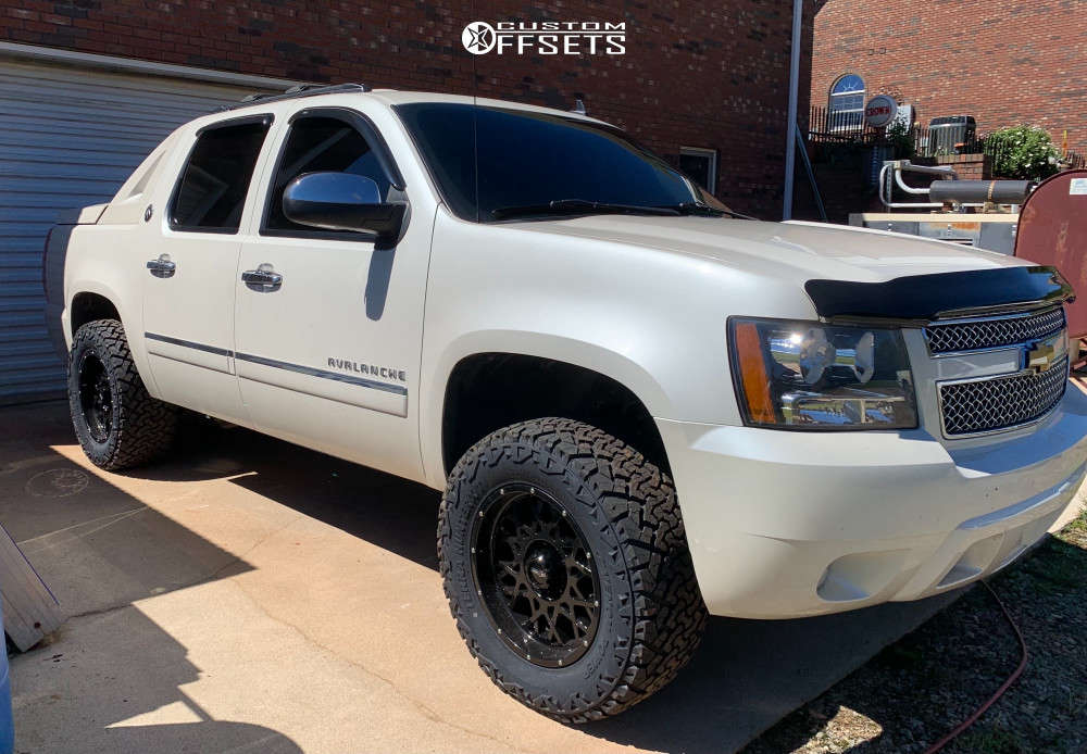 2013 Chevrolet Avalanche with 18x9 -12 Vision Rocker and 33/12.5R18 ...