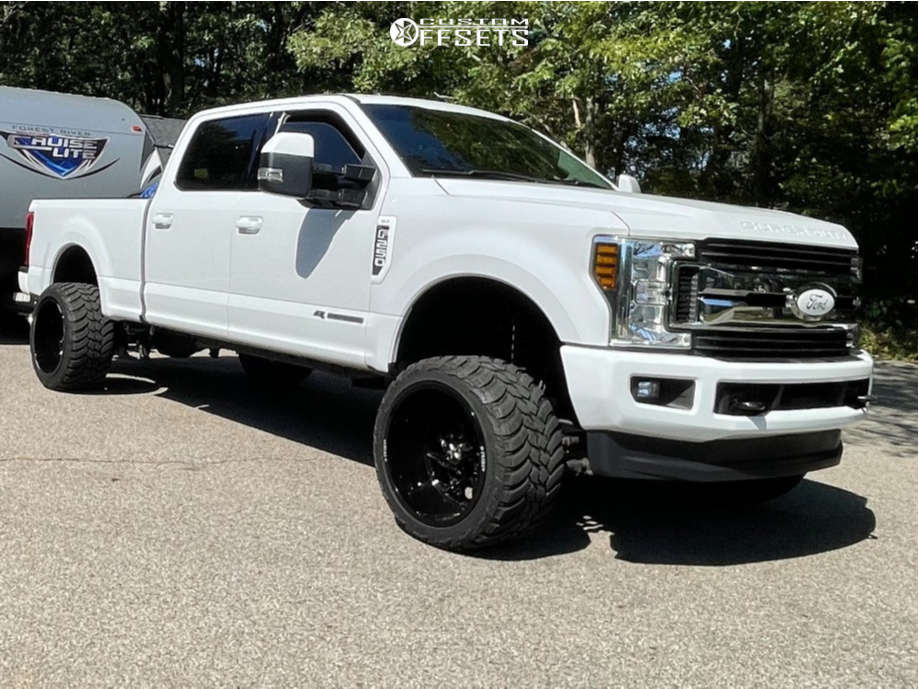 2018 Ford F-250 Super Duty with 22x14 -76 RBP 80r and 33/14.5R22 AMP ...