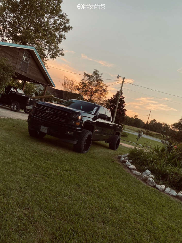 2015 Chevrolet Silverado 1500 with 22x12 -57 Vision Spyder and 33/12 ...