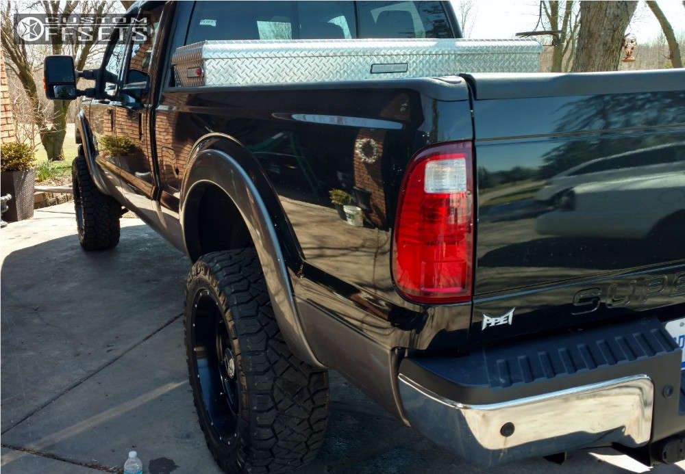 2014 Ford F-350 Super Duty with 22x10 -25 Hostile Exile and 35/12.5R22 ...