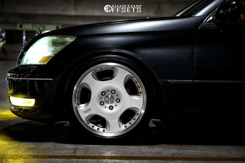 2004 Lexus LS430 with 19x9.5 18 OZ Racing Opera 2 and 245/35R19 Hankook Ventus S1 Evo and ...