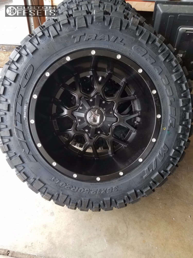 2009 Dodge Ram 1500 with 20x12 -44 Dropstars 645b and 35/12.5R20 Nitto ...