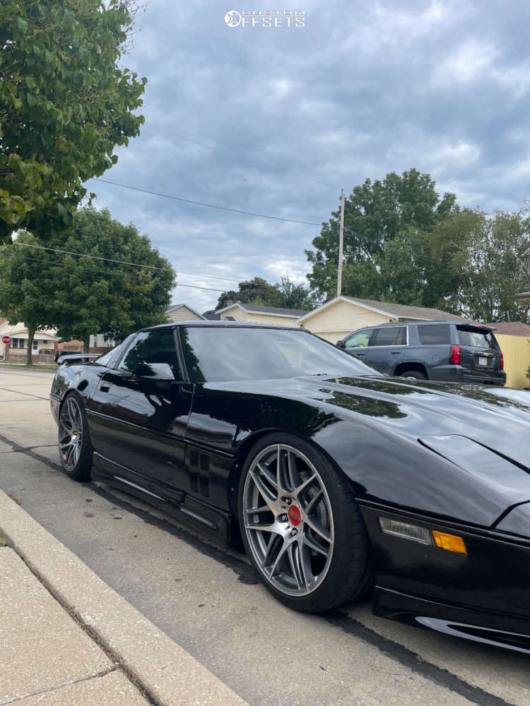 1989 Chevrolet Corvette with 19x8.25 56 BBS Cx-r and 235/35R19 ...