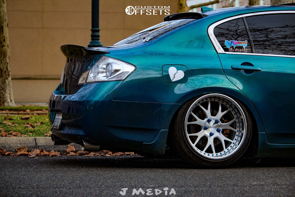 2009 INFINITI G37 with 19x10 20 GMR Gs-109 and 235/35R19 Cosmo Mucho ...