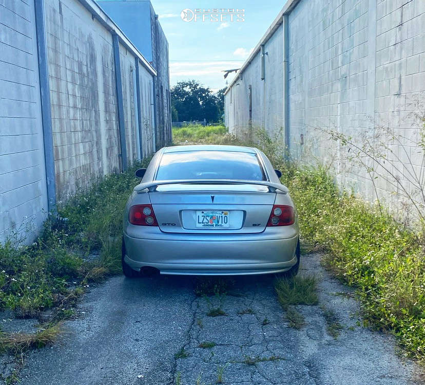2004 Pontiac GTO with 19x8.25 38 Verde Axis and 235/35R19 Kumho Ecsta ...