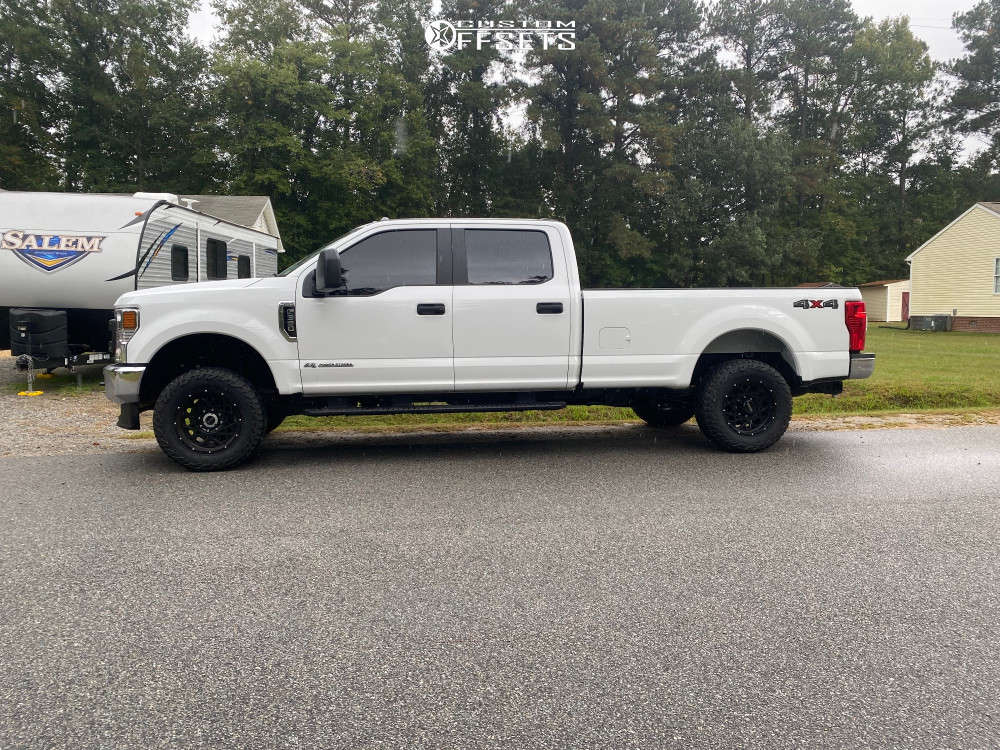 2021 Ford F-350 Super Duty with 18x9 -12 Vision Rocker and 33/12.5R18 ...