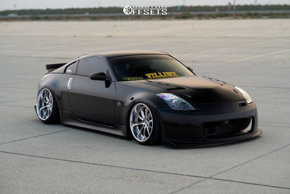 2004 Nissan 350Z with 19x10.5 -5 Weds Vishnu and 235/35R19 Lionhart Lh ...