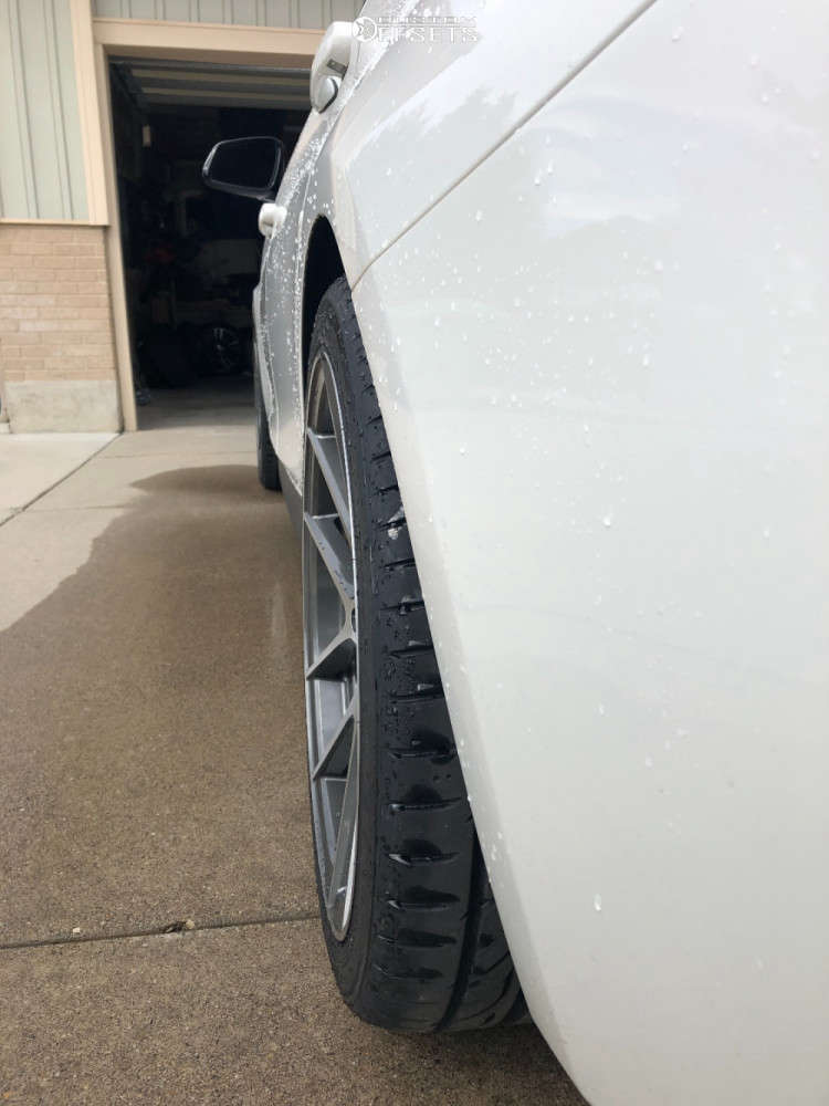 2017 BMW 340i XDrive with 19x8.5 35 Beyern Ritz and 245/40R19 Hankook ...