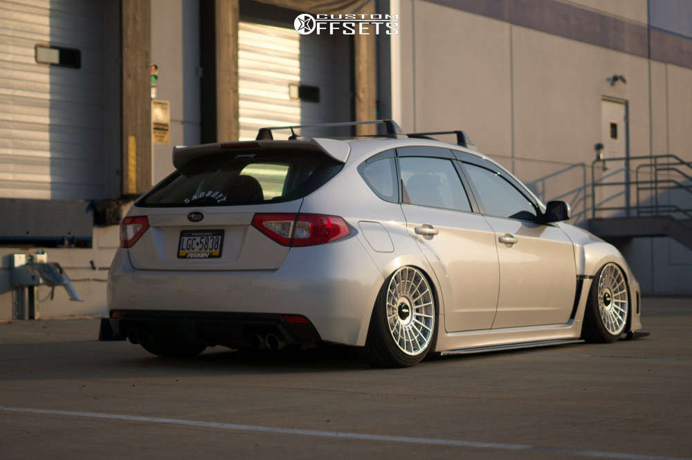2013 Subaru WRX with 18x9.5 25 Rotiform Las-r and 225/40R18 Toyo Tires ...