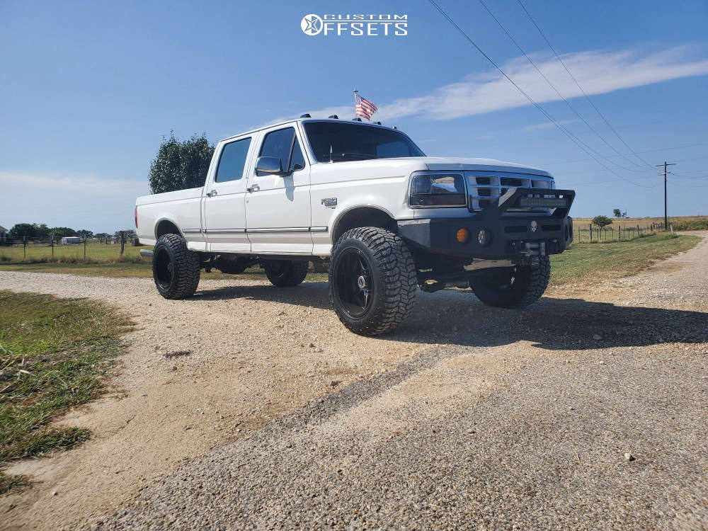 1997 Ford F-350 with 20x12 -44 Gear Off-Road Pivot and 35/12.5R20 Radar ...