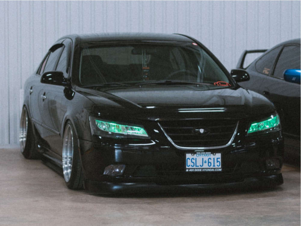 2010 Hyundai Sonata with 18x9 25 SSR Professor SP3 and 225/40R18 ...