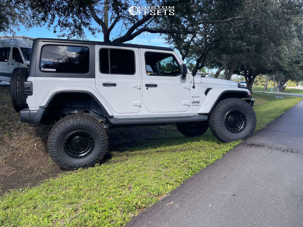 2019 Jeep Wrangler with 17x9 -12 XD Xd136 and 37/12.5R17 Nitto Trail ...