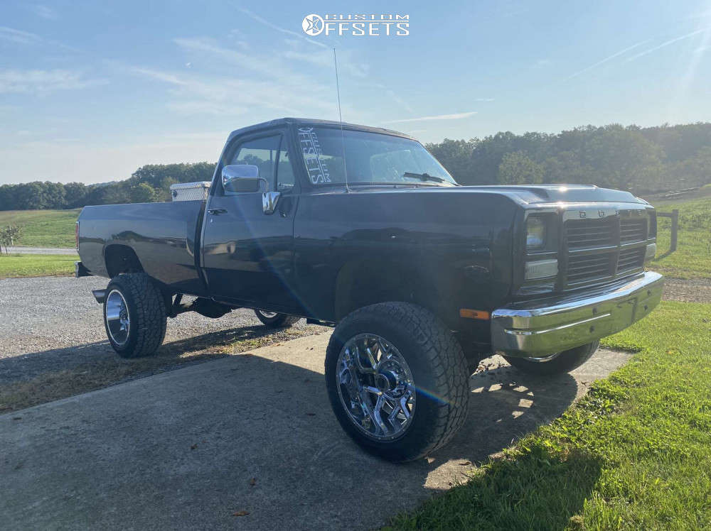 1991 Dodge W250 with 20x12 -51 Vision Sliver 360 and 33/12.5R20 Radar ...