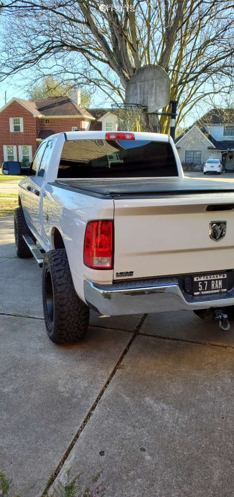 2015 Ram 1500 with 20x10 -24 XD Xd820 and 37/12.5R20 Kanati Trail Hog ...