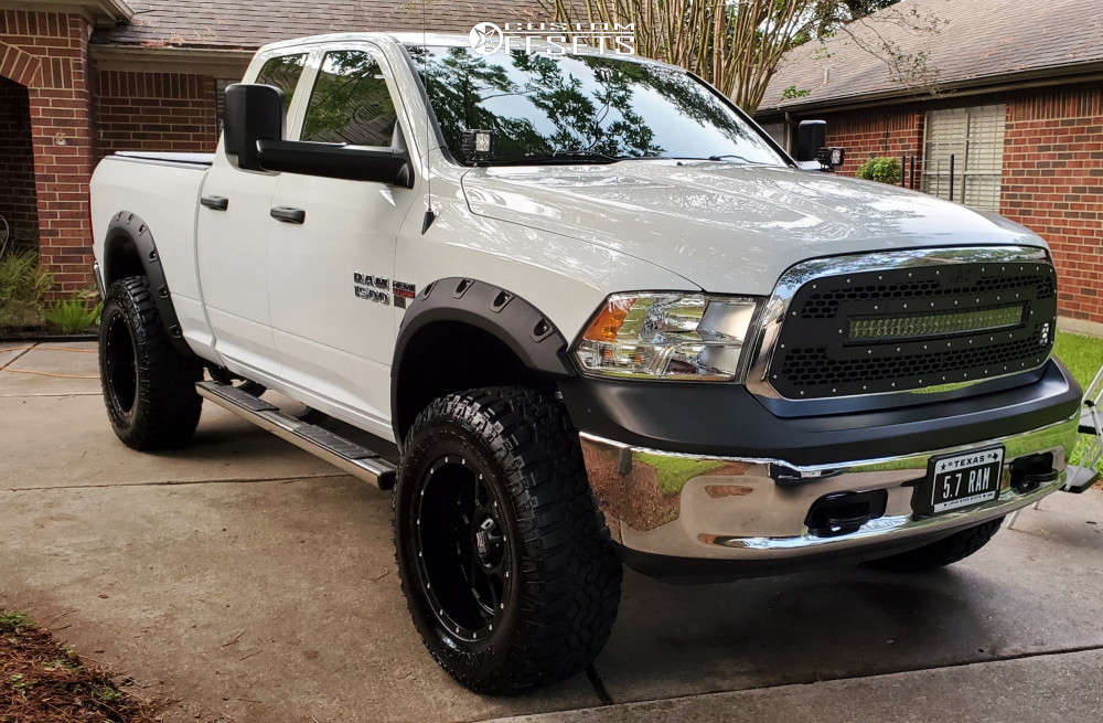 2015 Ram 1500 with 20x10 -24 XD Xd820 and 37/12.5R20 Kanati Trail Hog ...