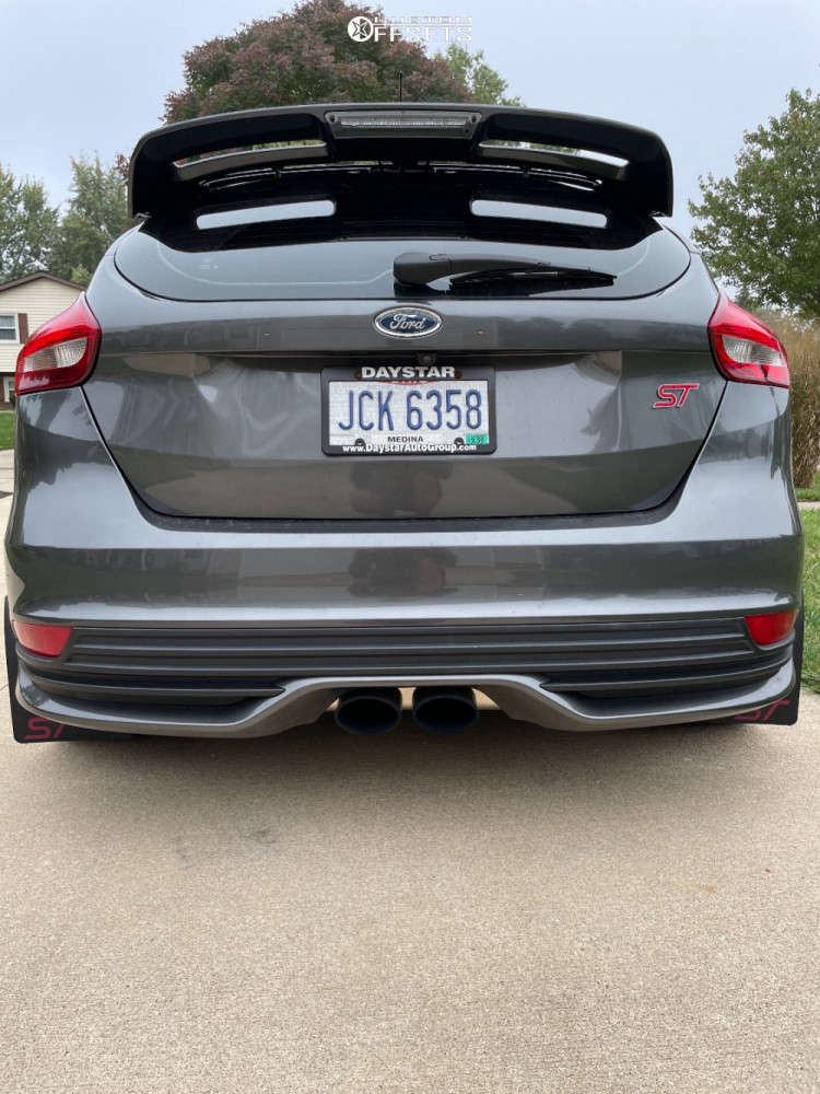 2015 Ford Focus with 18x8.5 30 ESR Rf11 and 245/40R18 BFGoodrich Sport ...