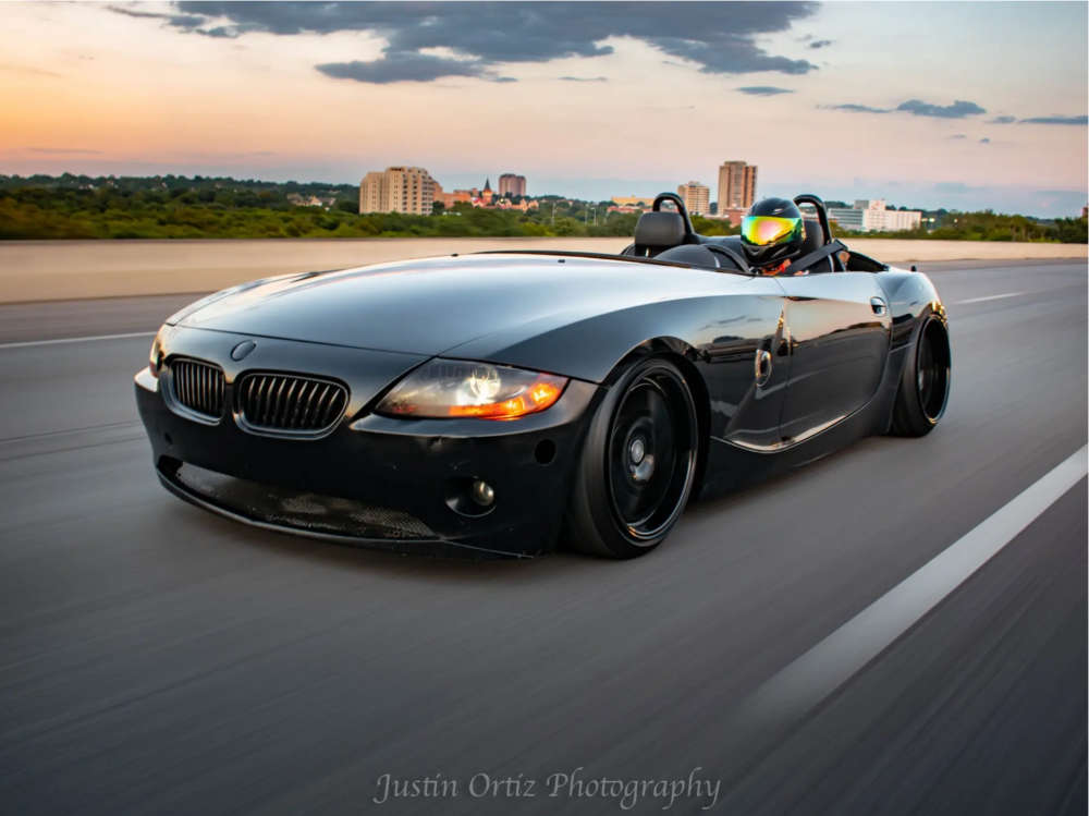2005 BMW Z4 with 18x9.5 35 ESR Cs11 and 215/40R18 Nitto Nt555 G2 and ...